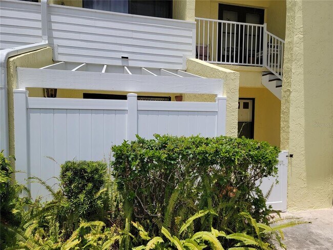 1 Windrush Blvd Unit 25, Indian Rocks Beach, FL 33785 - Condo for Rent ...