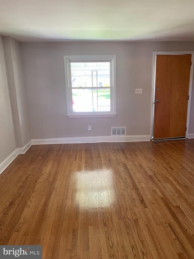 114 Kingston Rd, Middle River, MD 21220 - Townhome Rentals in Middle ...