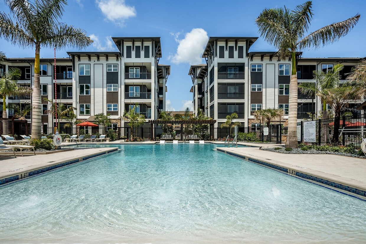 Monarch - 3920 Stafford Crest Cir Fort Myers, FL 33916 | Apartments.com