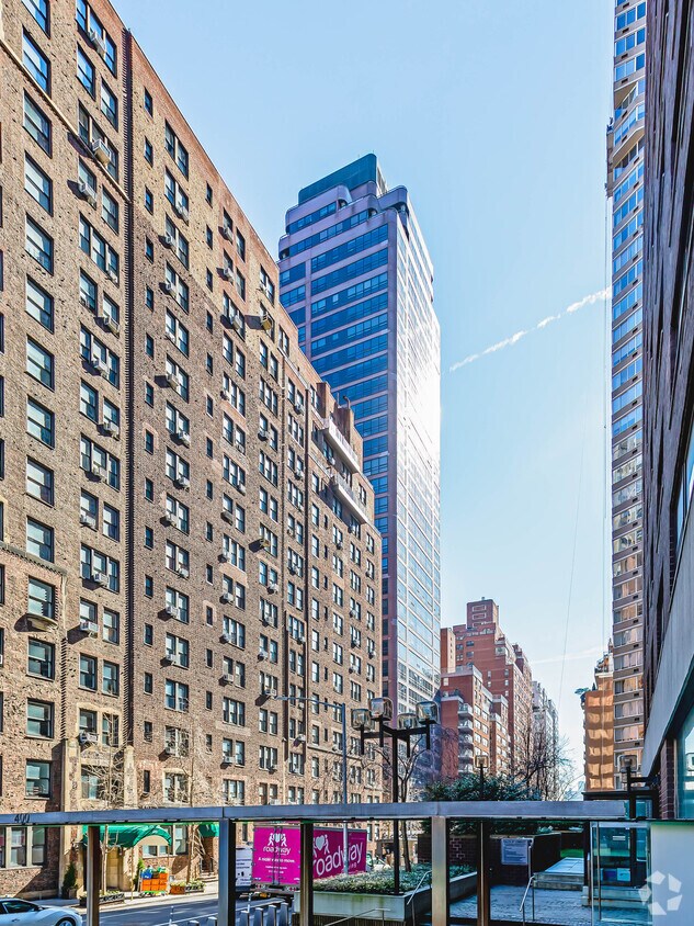 Saint James' Tower - Apartments in New York, NY | Apartments.com