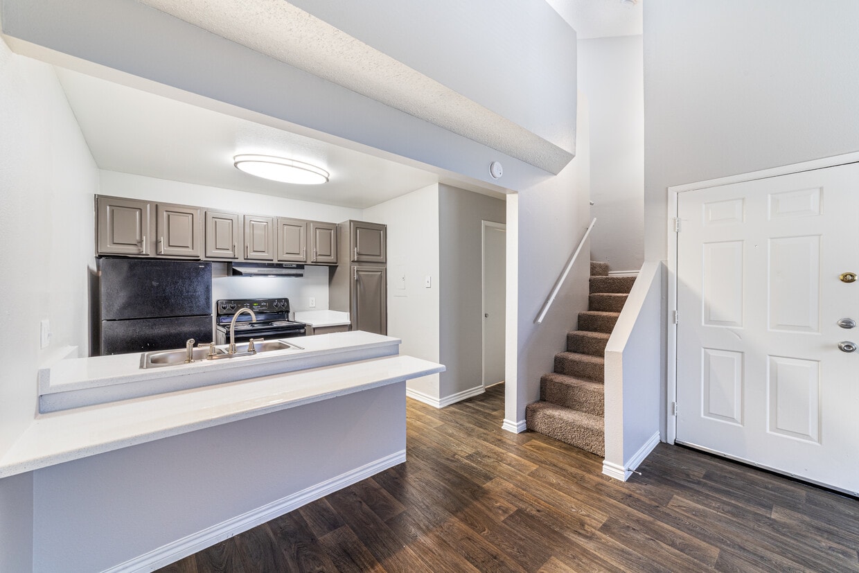 Regency Grove Apartments - 1830 Bandera Rd San Antonio, TX 78228 ...