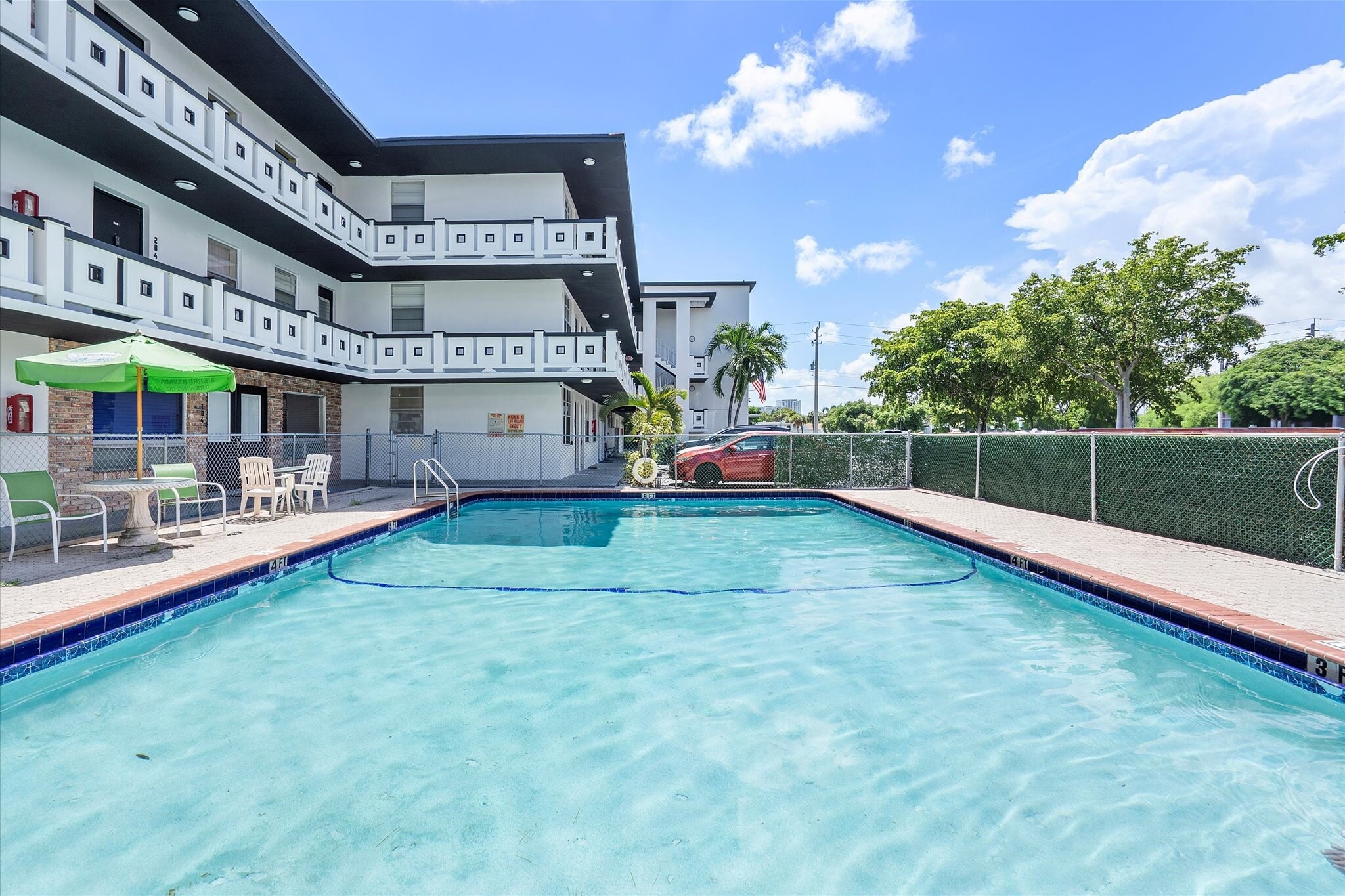Colonial Sunset Apartment Homes - 1715 N 16Th Ave Hollywood, FL 33020 ...
