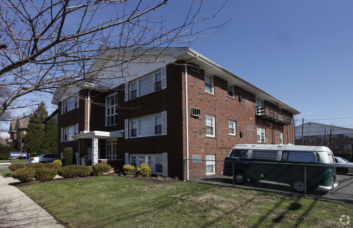 370 Williamson St, Elizabeth, NJ 07202 - 370 Williamson St Elizabeth, NJ 07202 | Apartments.com