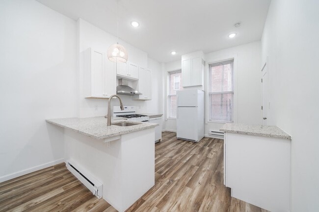 334 Communipaw Ave Unit 1, Jersey City, NJ 07304 - Room for Rent in ...