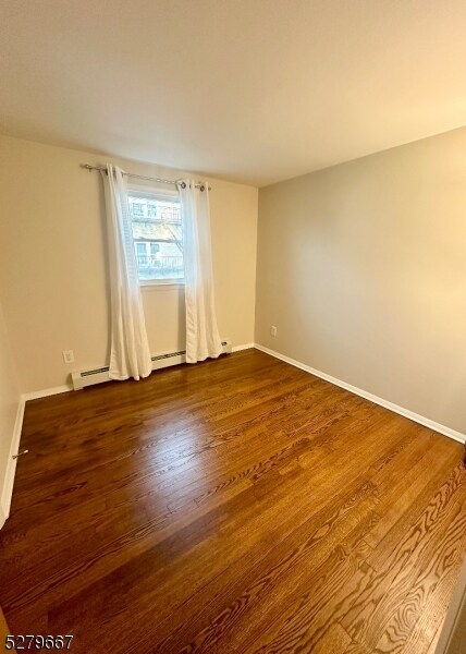 276 Ackerman Ave, Clifton, NJ 07011 - House Rental in Clifton, NJ ...