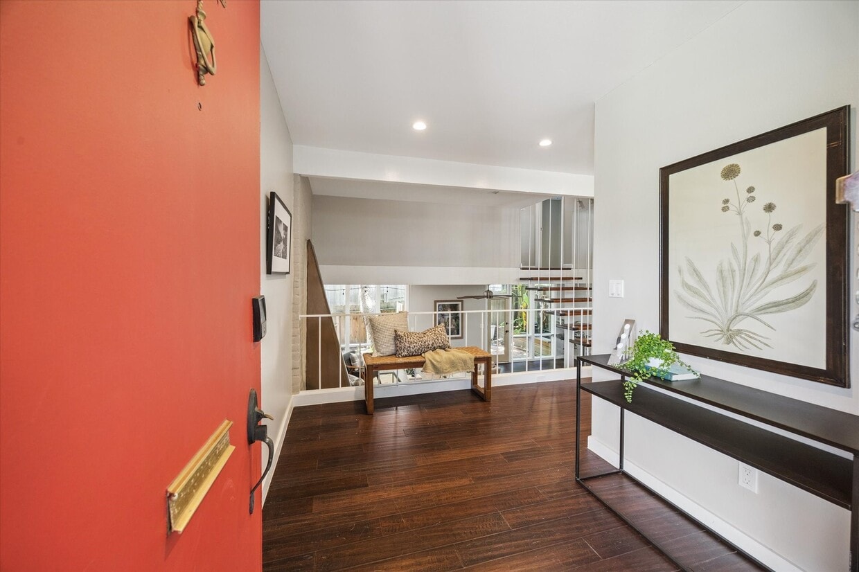 5242 Memorial Dr, Houston, TX 77007 - Condo for Rent in Houston, TX ...