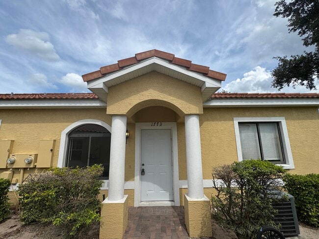 Tuscany Preserve Apartments for Rent with High Ceilings - Poinciana, FL ...