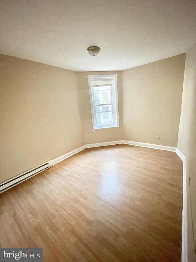 5747 Chestnut St Unit 2, Philadelphia, PA 19139 - Room for Rent in ...