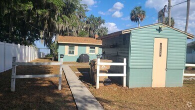 Picciola Harbors Apartments for Rent with Parking - Fruitland Park, FL ...