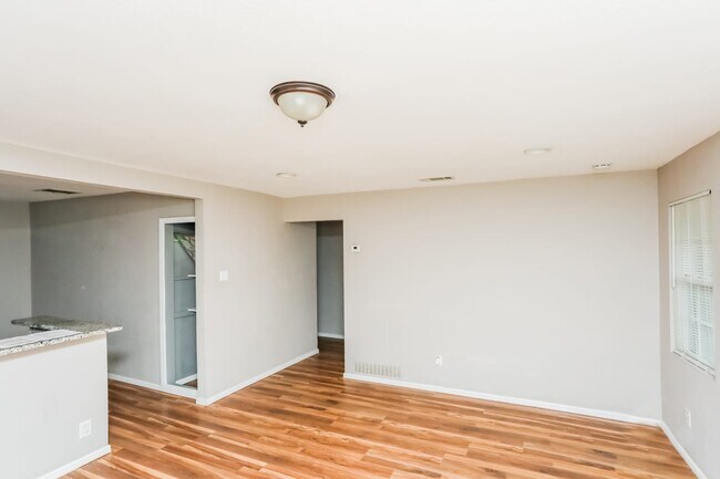 6120 Silvery Moon Dr - House Rental in Dallas, TX | Apartments.com