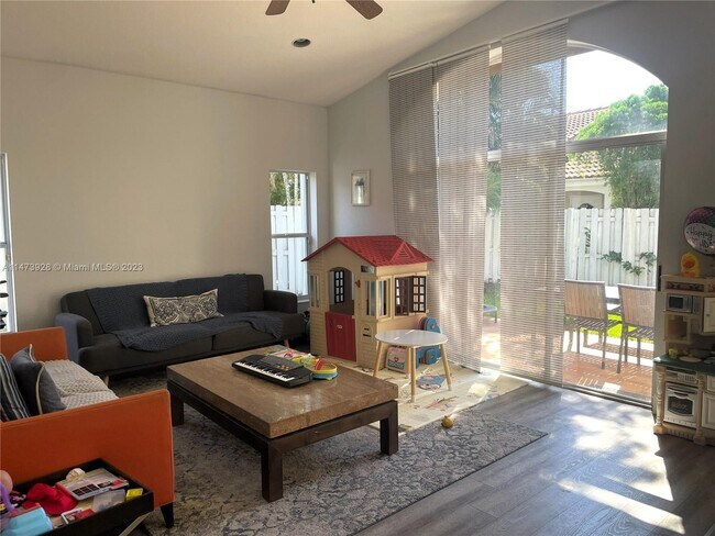 960 Azure Ln, Weston, FL 33326 - House Rental in Weston, FL ...