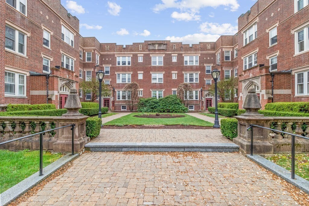 520 High St Unit 20A, Medford, MA 02155 - Condo for Rent in Medford, MA | Apartments.com