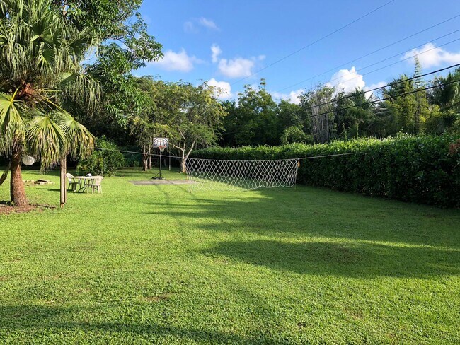 11555 SW 92nd Ct, Miami, FL 33176 - House Rental in Miami, FL ...