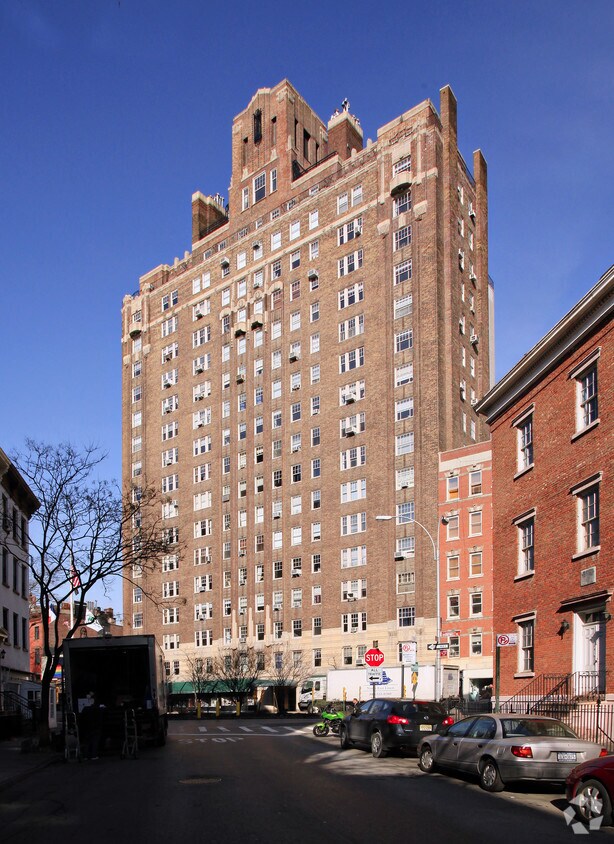 45 Christopher St, New York, NY 10014 Apartments - New York, NY ...