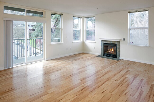 Collins Circle - Apartments in Portland, OR | Apartments.com