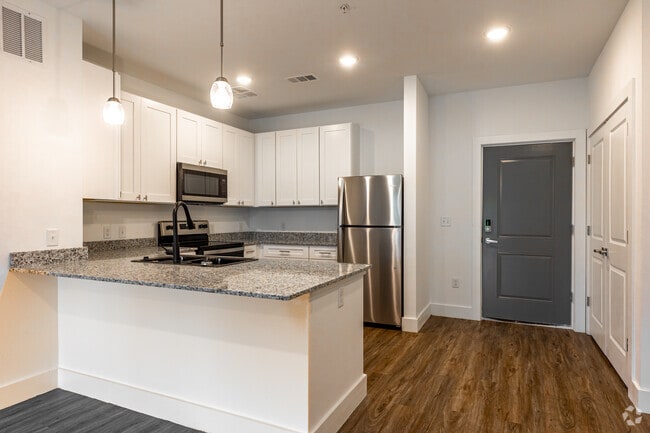 Flat Creek Apartments - Apartments in Athens, TX | Apartments.com