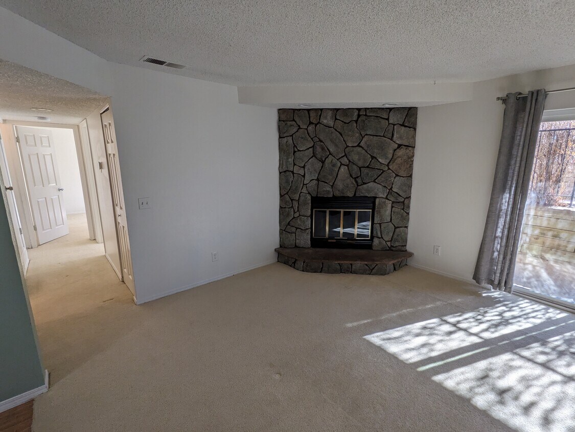 15350 E Arizona Ave Unit #107, Aurora, CO 80017 - Condo for Rent in ...
