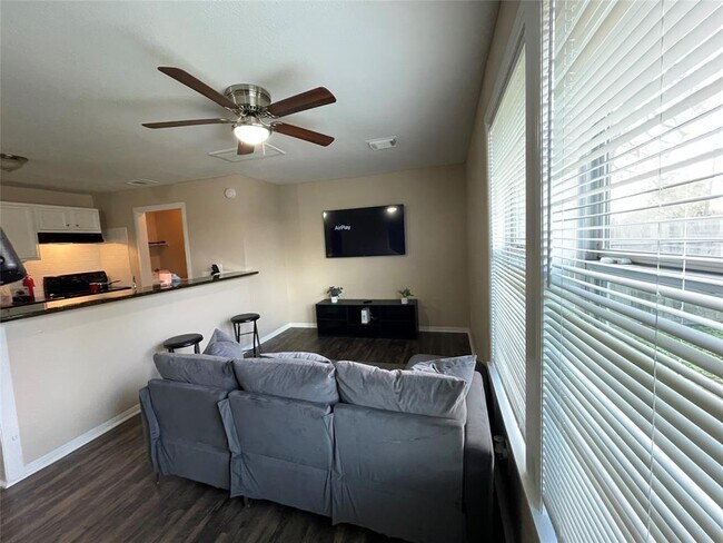 3208 Stassen St Unit B, Houston, TX 77051 - Room for Rent in Houston ...