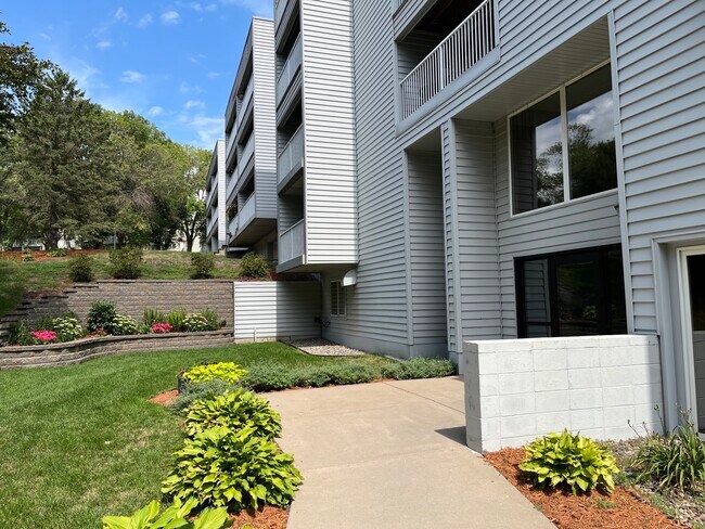 175 County Rd B2 E #426 Unit #426, Saint Paul, MN 55117 - 175 County Rd ...