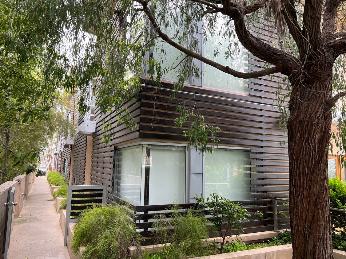 126 Pacific St Unit 3, Santa Monica, CA 90405 - Condo for Rent in Santa ...