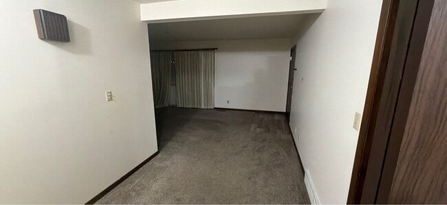 524 Breezy Point Dr, Clinton, IA 52732 - Condo for Rent in Clinton, IA ...