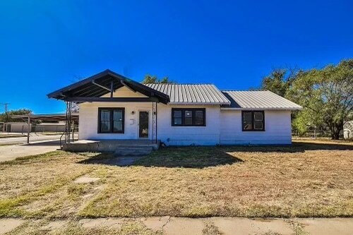 755 S 10th St, Slaton, TX 79364 - House Rental in Slaton, TX ...