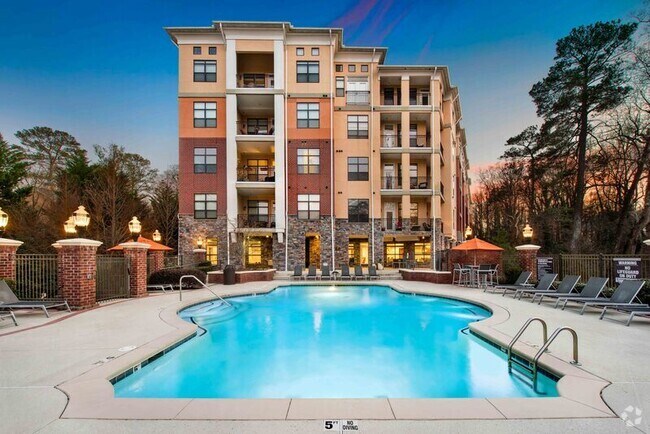 Hylan Park Apartments for Rent with Hardwood Floors - Atlanta, GA ...