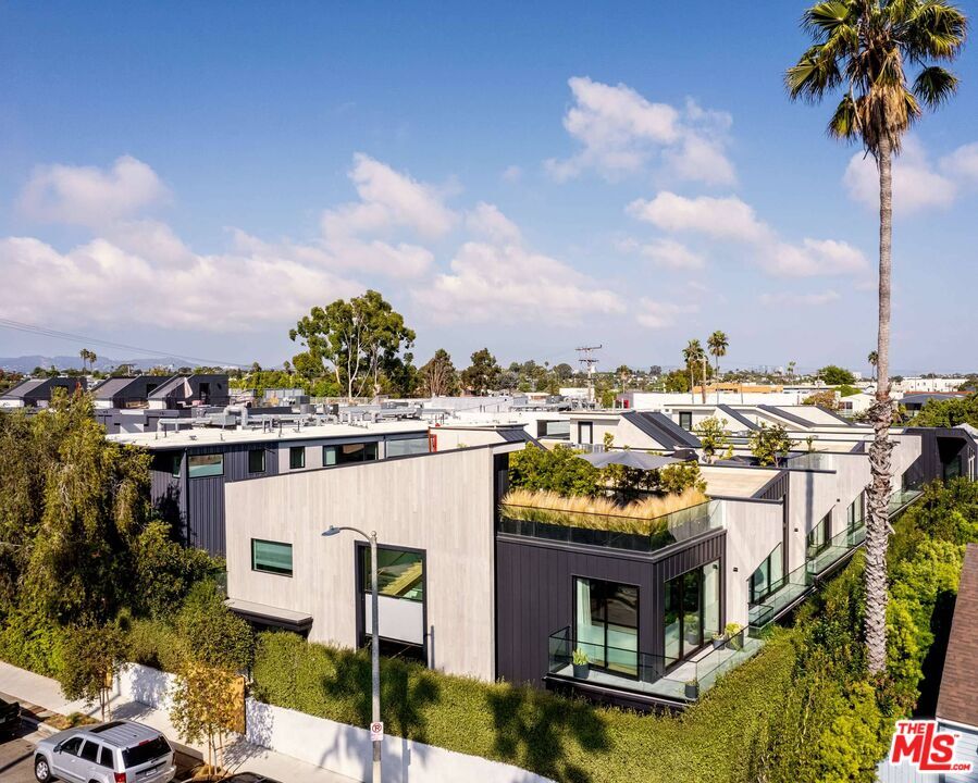 330 Rennie Ave, Los Angeles, CA 90291 - House Rental in Los Angeles, CA ...