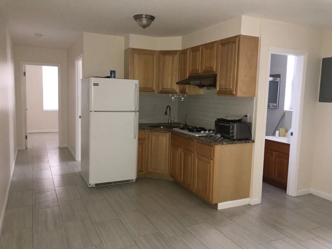 2671 E 11th St Unit 2, Brooklyn, NY 11235 - 2671 E 11th St Brooklyn, NY ...