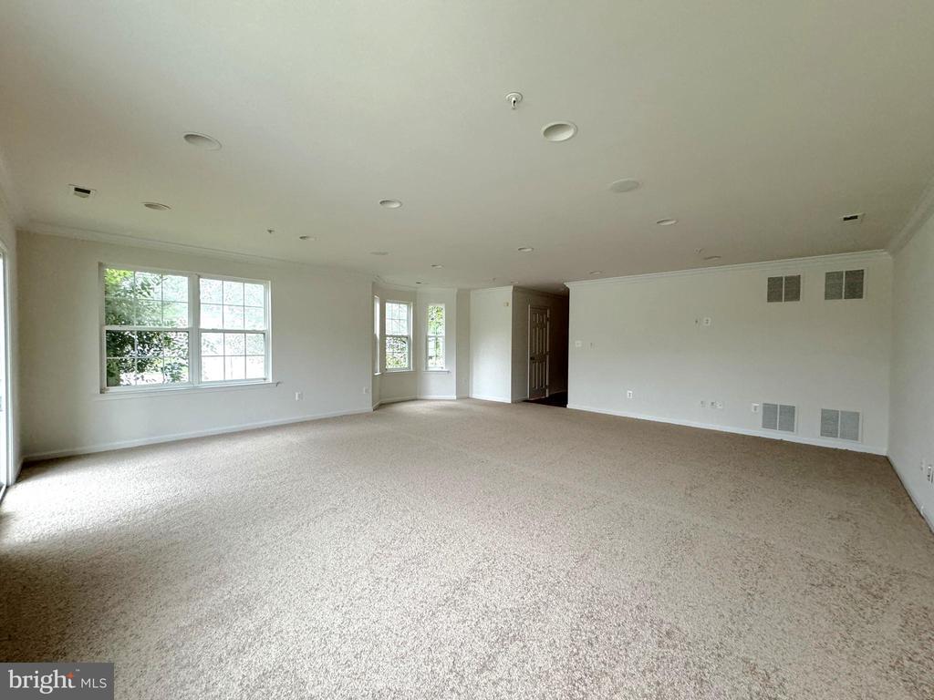 126 Polo Way, Prince Frederick, MD 20678 - Townhome Rentals in Prince ...