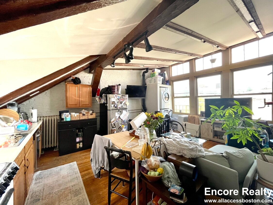 2 Champney Pl Unit #1 - 3, Boston, MA 02114 - 2 Champney Pl Boston, MA ...