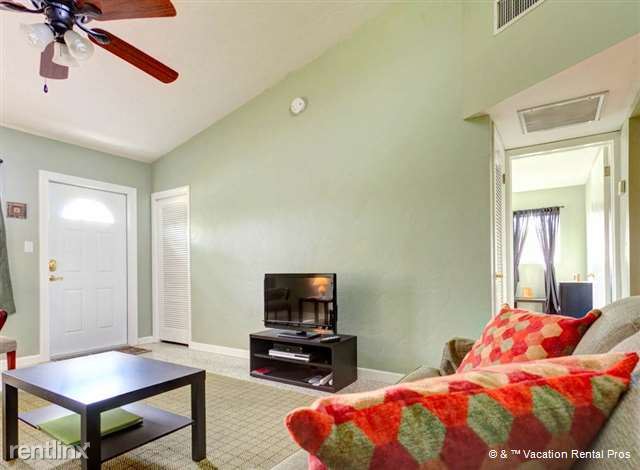 606 Harbor Dr S, Venice, FL 34285 - House Rental in Venice, FL ...