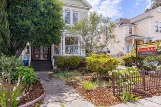 Fernside Apartments for Rent with Hardwood Floors - Alameda, CA ...