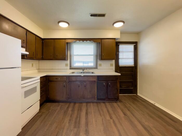 2305 S Marsh Ave, Yorktown, IN 47396 - House Rental in Yorktown, IN ...