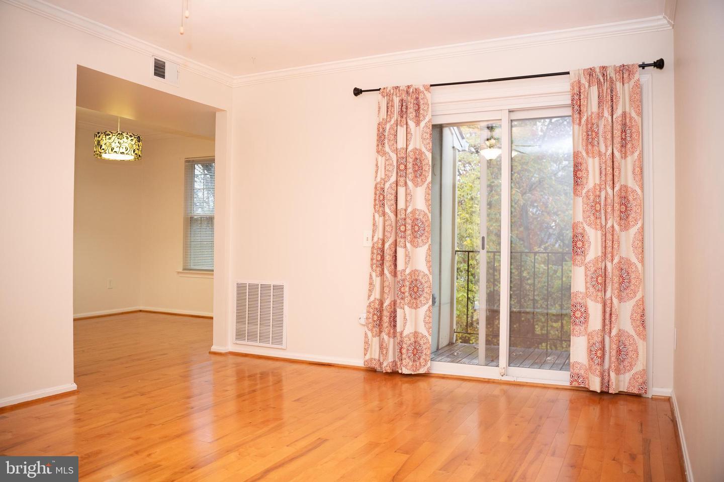 20205 Shipley Terrace Unit 1-C-30, Germantown, MD 20874 - Room for Rent ...