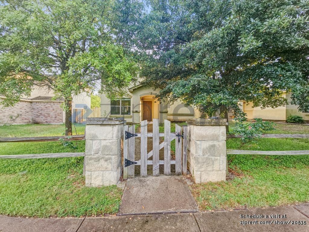 5803 Viewpoint Dr, Austin, TX 78744 | Apartments.com