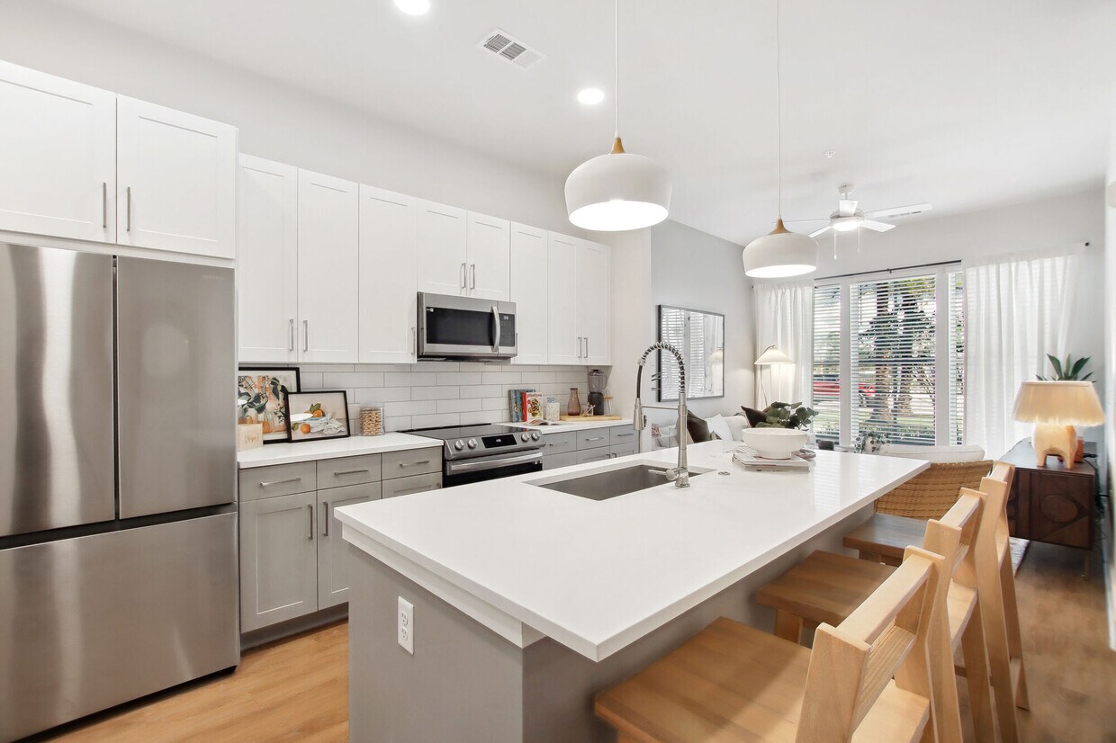 NOVEL Parkway by Crescent Communities - Apartments in Sanford, FL ...