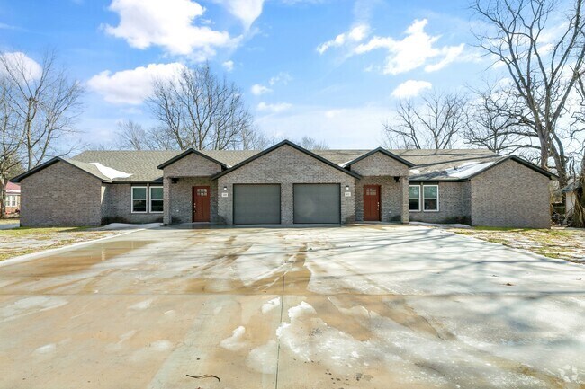 Pioneer Woods Apartments for Rent - Gentry, AR - 2 Rentals | Apartments.com