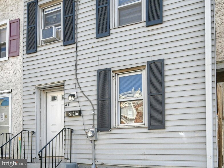 24 W Front St, Bridgeport, PA 19405 | Apartments.com