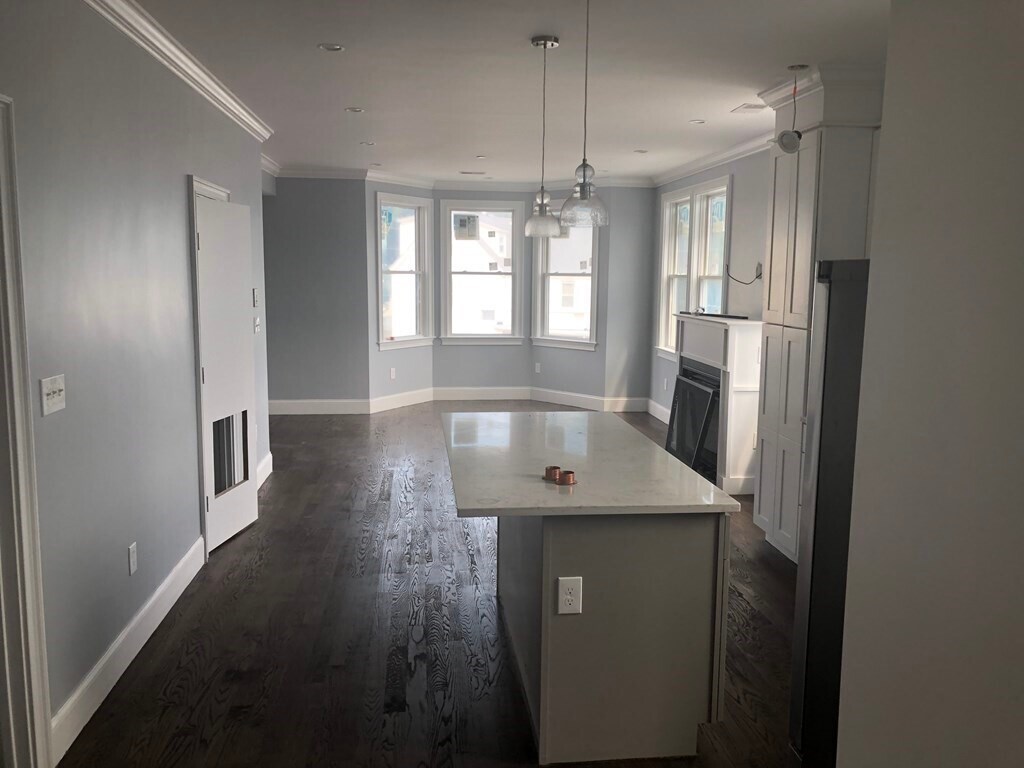19 Victoria St Unit 2, Boston, MA 02125 - 19 Victoria St Boston, MA ...