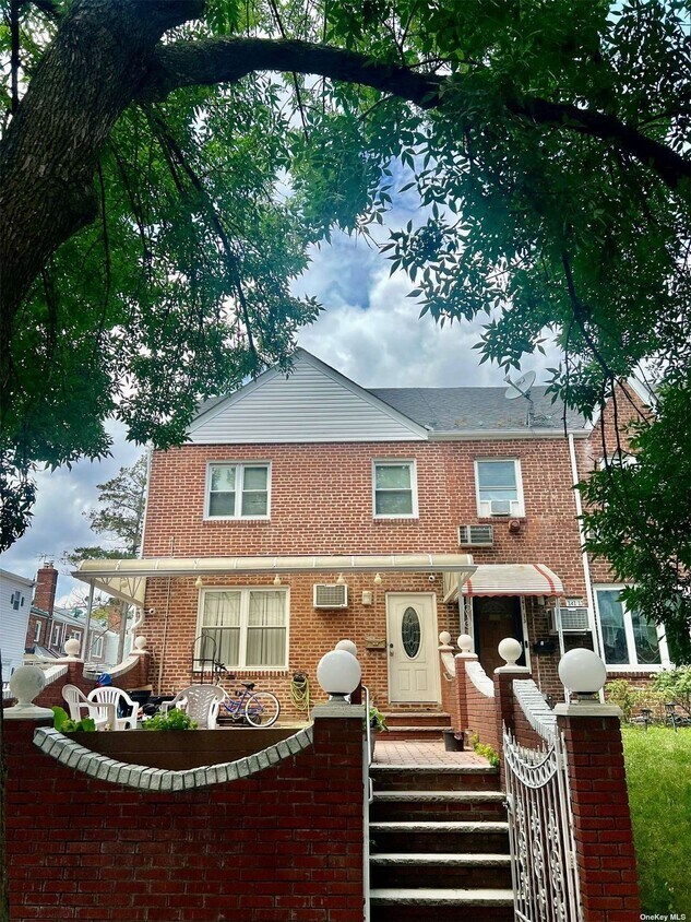 141-11 72nd Dr, Queens, NY 11367 - House Rental in Queens, NY ...