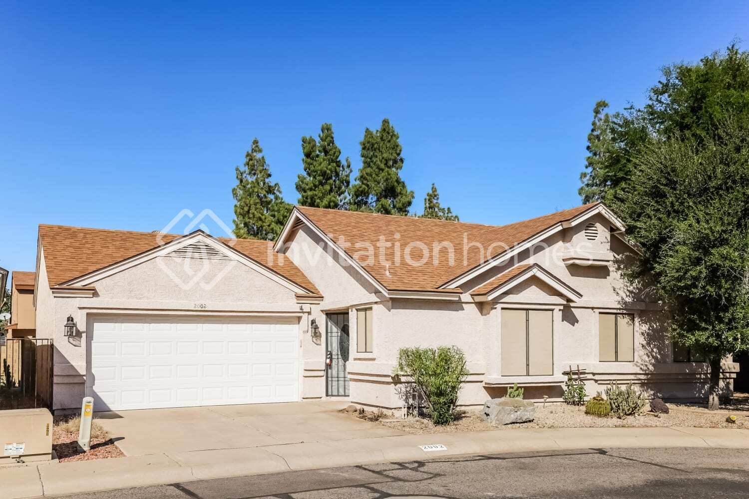 2002 W Ronald Rd, Phoenix, AZ 85029 | Apartments.com