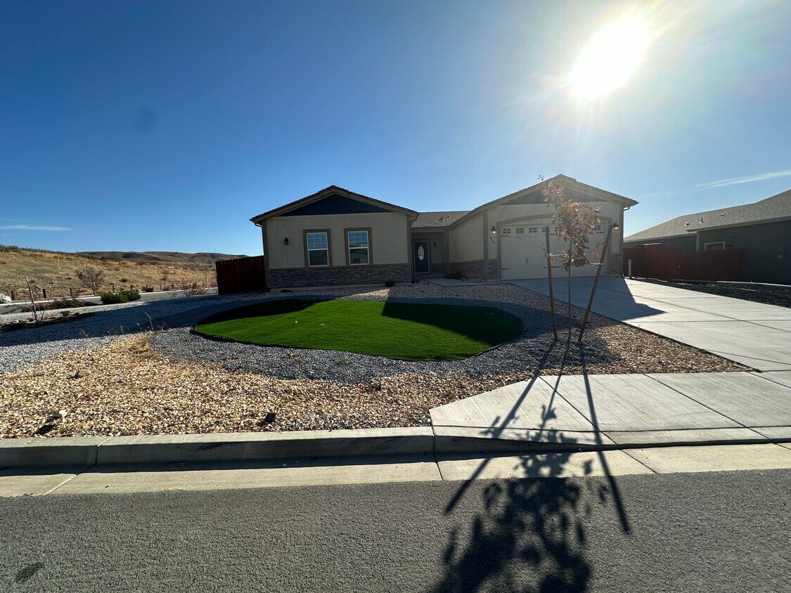 18606 Granite Peak Ct, Reno, NV 89508 - House Rental in Reno, NV ...