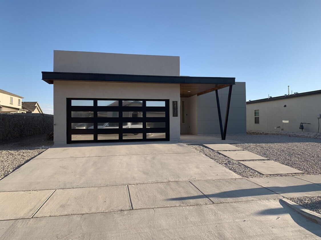 14736 Tierra Mirage Ave, El Paso, TX 79938 - House Rental in El Paso ...