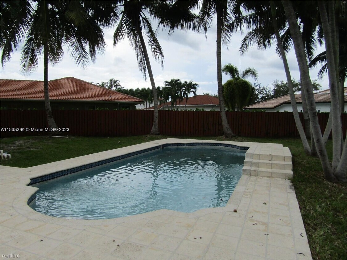 15791 SW 96th Terrace, Miami, FL 33196 - House Rental in Miami, FL | Apartments.com