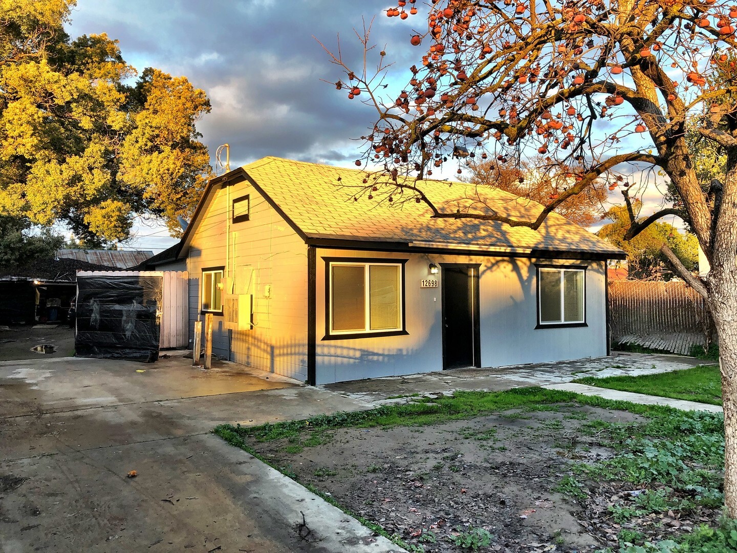 12698 1St Dr Unit A, Cutler, CA 93615 - Room for Rent in Cutler, CA ...