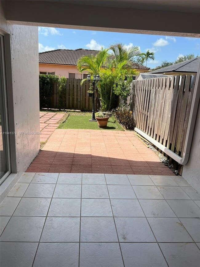 16462 SW 48Th Terrace, Miami, FL 33185 - Townhome Rentals in Miami FL ...