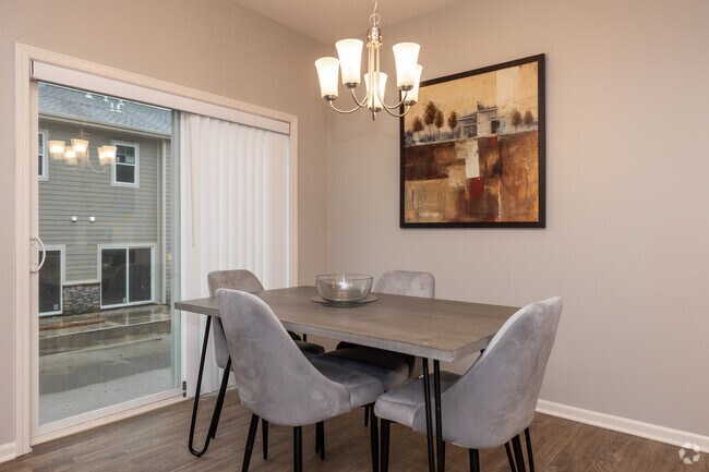 Chapel Ridge Townhomes Townhomes for Rent - Lees Summit, MO ...