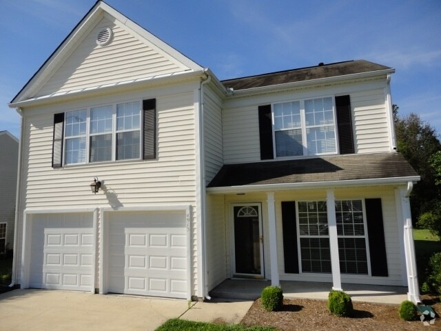 Cardinal Grove Apartments for Rent with a Walk-In Closet - Raleigh, NC ...