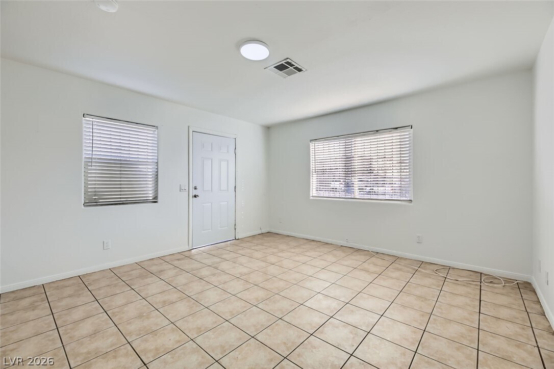 2133 Ellis St Unit A, North Las Vegas, NV 89030 - Room for Rent in ...